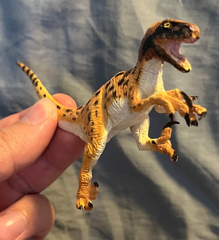 Utahraptor: A History – DINOSAURS AND BARBARIANS