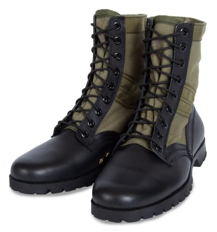 A Short History of Boots in the Vietnam War – DINOSAURS AND BARBARIANS